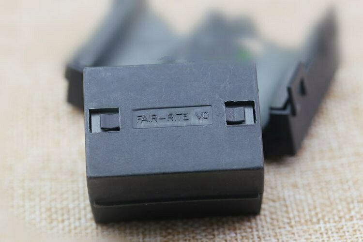 18mm FAIR-RITE VO SNAP Magnetic Ferrite Core RFI EMI ON ROUND CABLE SU ...